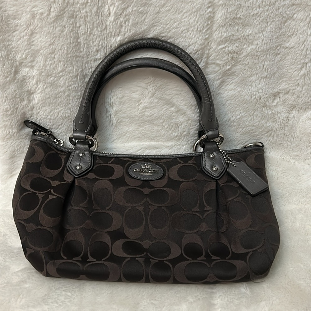 Coach Signature Handbag - Gem